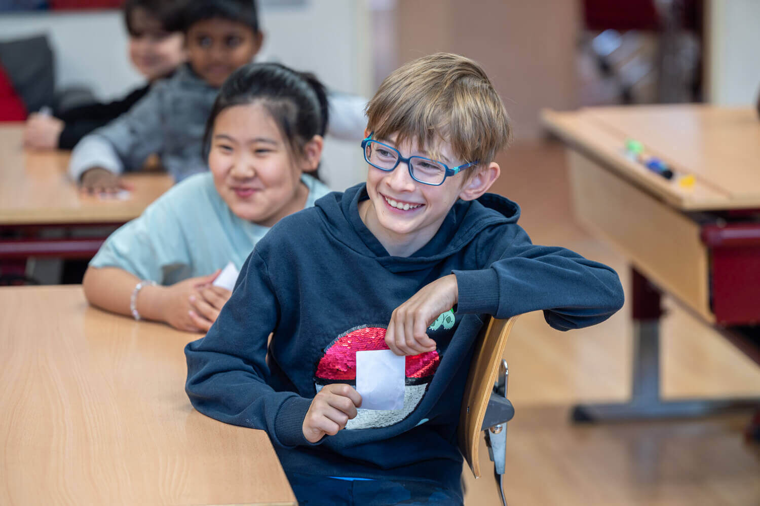 Primary & Secondary British International School In Zurich - ISZN