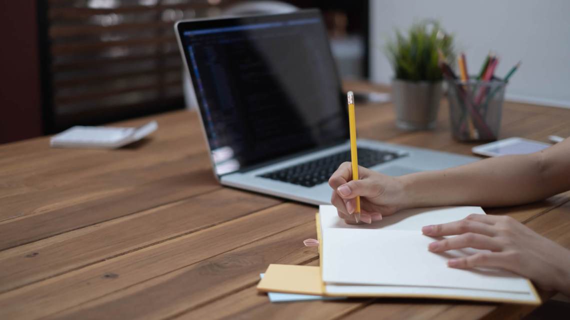 Primary & Secondary British International School In Zurich - ISZN