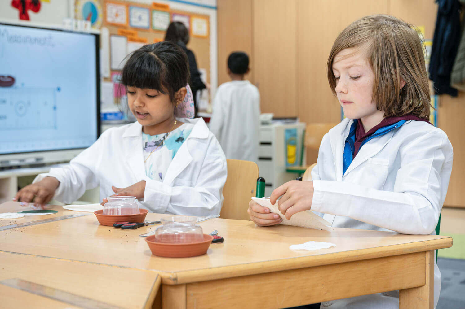 The British Curriculum at ISZN: Why It Matters in Zurich - Primary ...